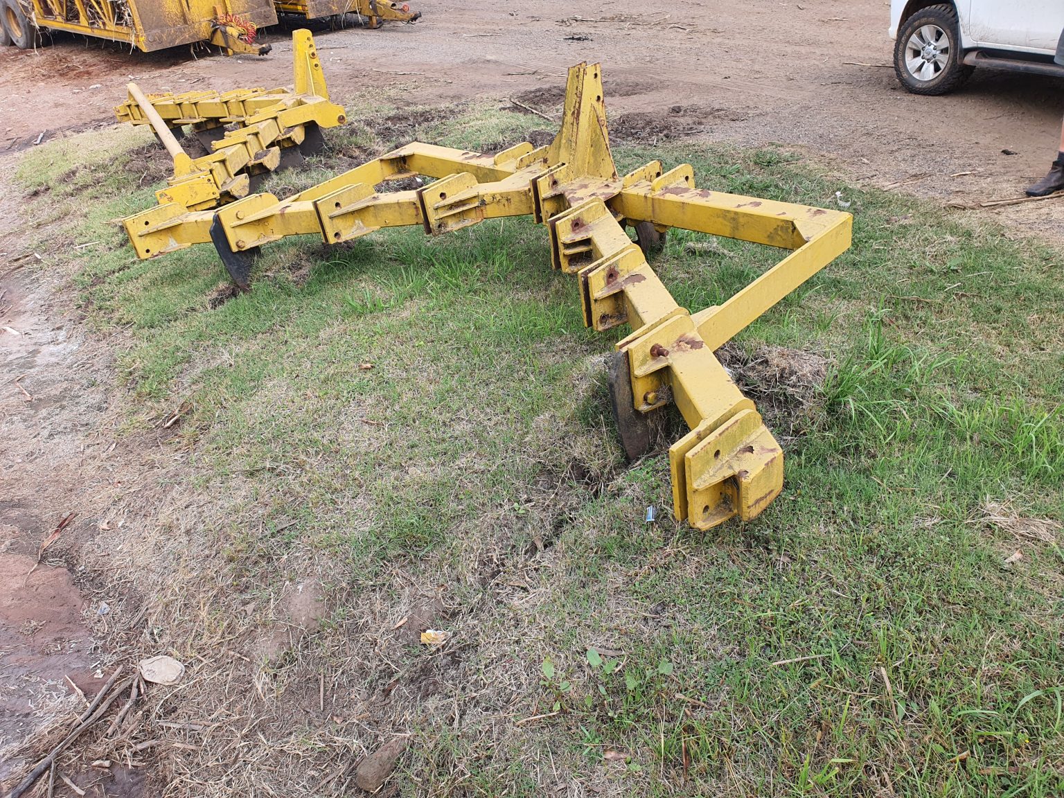 7 Tine Ripper_Big Ox - Butch Pike Sales