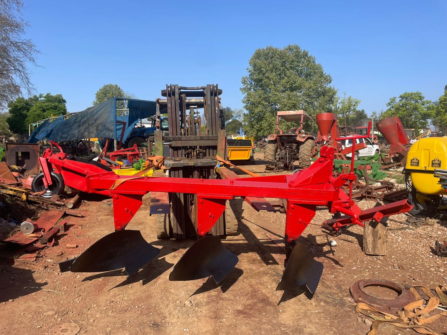 3 Furrow Beam Plough - Butch Pike Sales